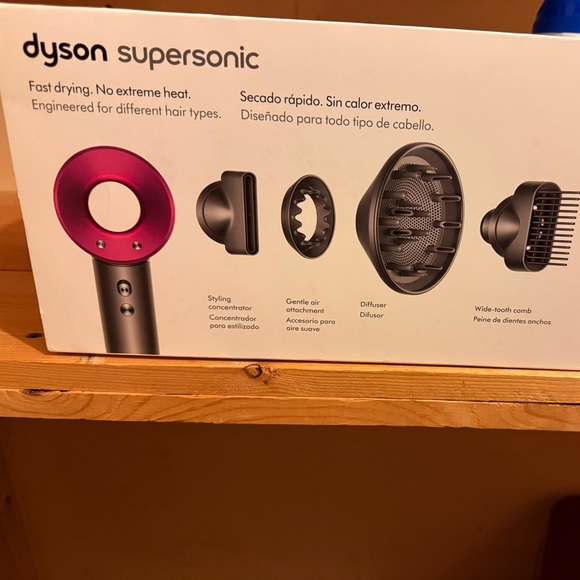 Dyson | Hair | Dyson Supersonic Hair Dryer Set In Fuchsia And Silver ...